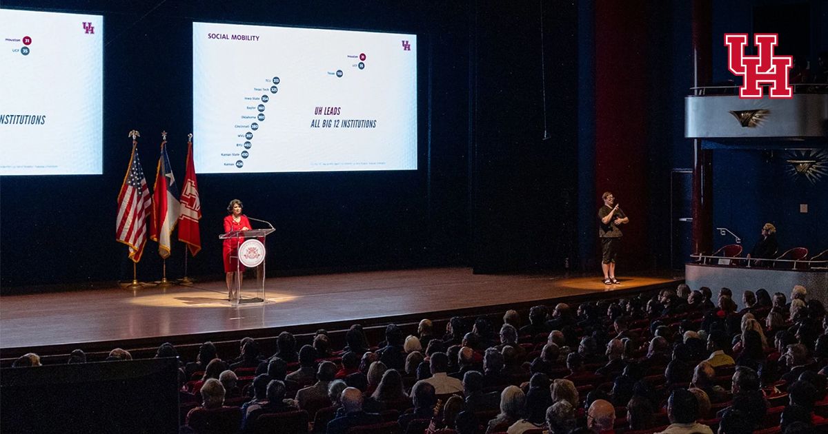 UH President Delivers 15th State of the University Address